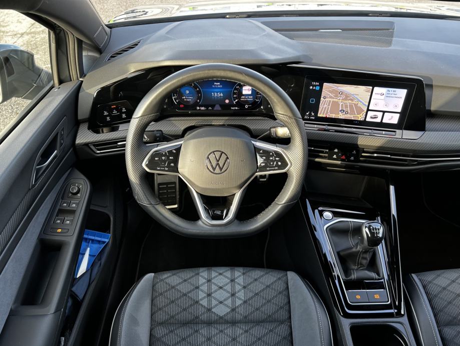 VW Golf VII Variant Golf Variant VIII 1.5 TSI R-Line, 2023 l.
