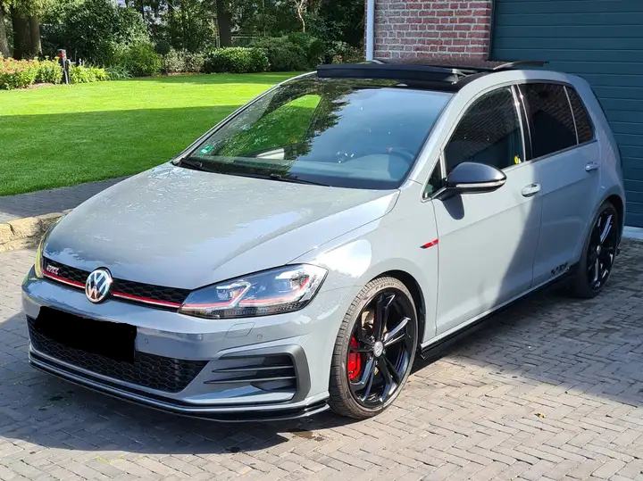 VW Golf VII Volkswagen Golf 7 GTI TCR avtomatik, 2019 l.
