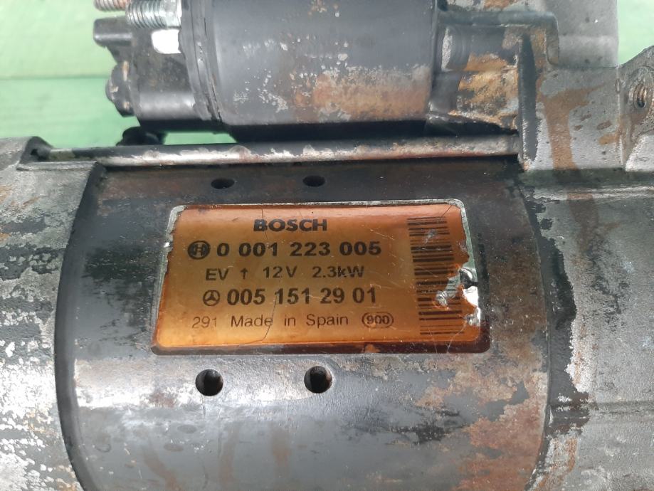 Mercedes C270 CDI W203 zaganjač 0051512901