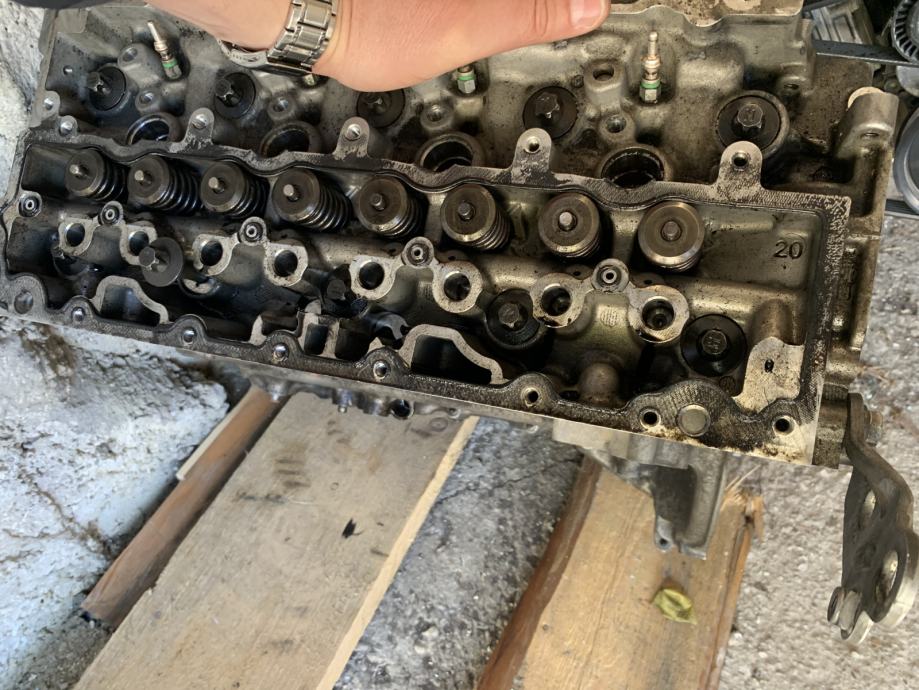 Motor, Motorni blok, glava motorja 9683251610, 0130EF, 0130FC, BV6Q601