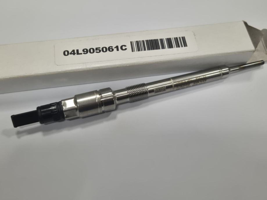 Vw Arteon grelec žarilna svečka 04L905061C