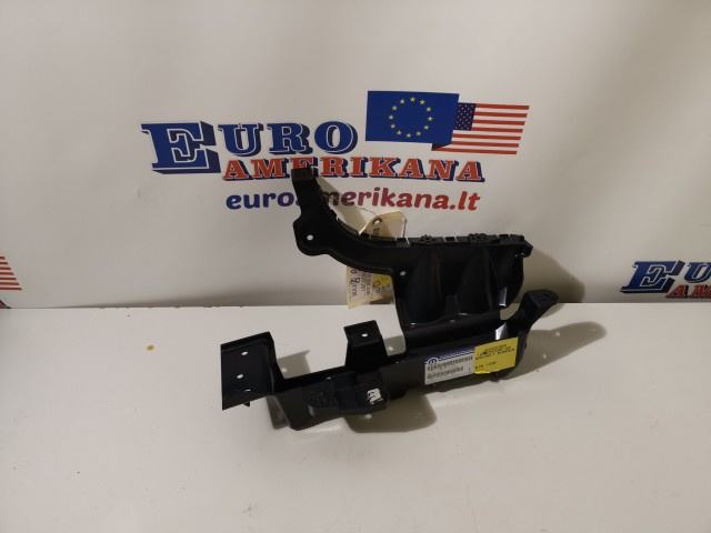 2017-2023 Chrysler Pacifica Mount Bracket, Right Side (68229238AD)