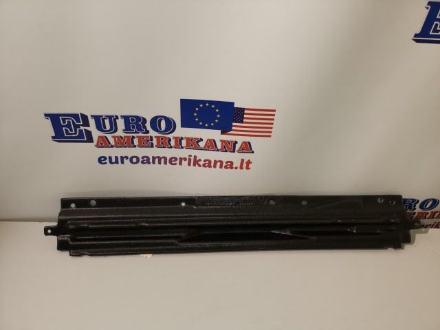2017-2023 Chrysler Pacifica Radiator Crossmember Seal (68229143AB)