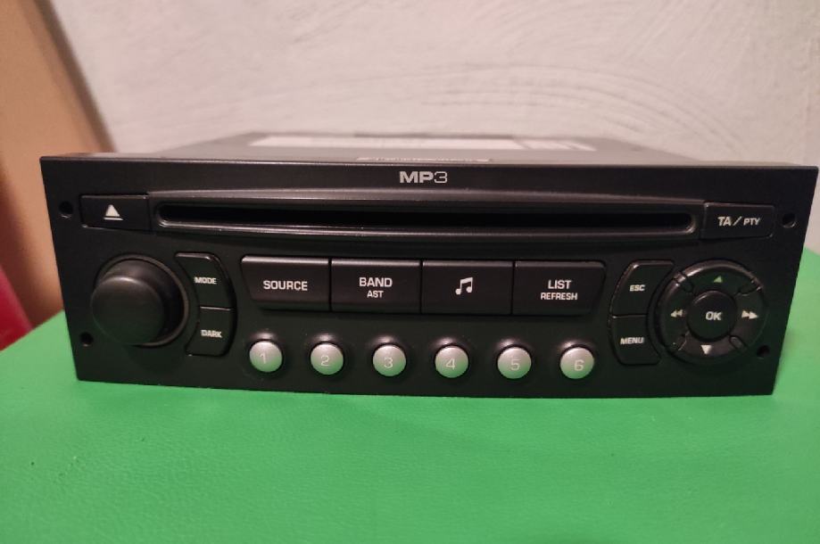PEUGEOT/CITROEN RD4 MP3 BLAUPUNKT AVTORADIO