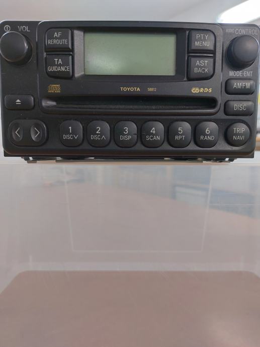 Original radio za vozilo RAV4