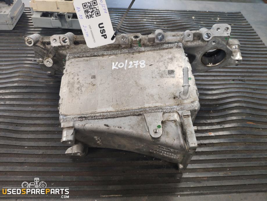 SESALNI KOLEKTOR AUDI A4 B9 2.0 TDI 2020