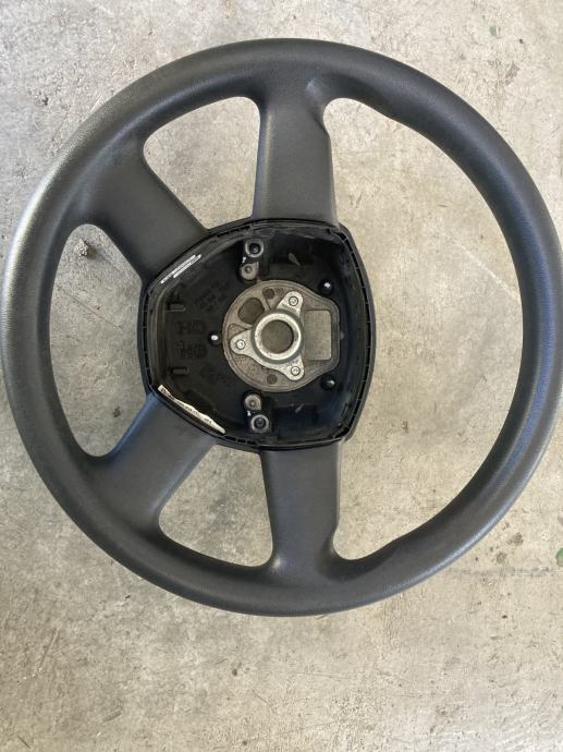 Volanski obroč audi A3 8P