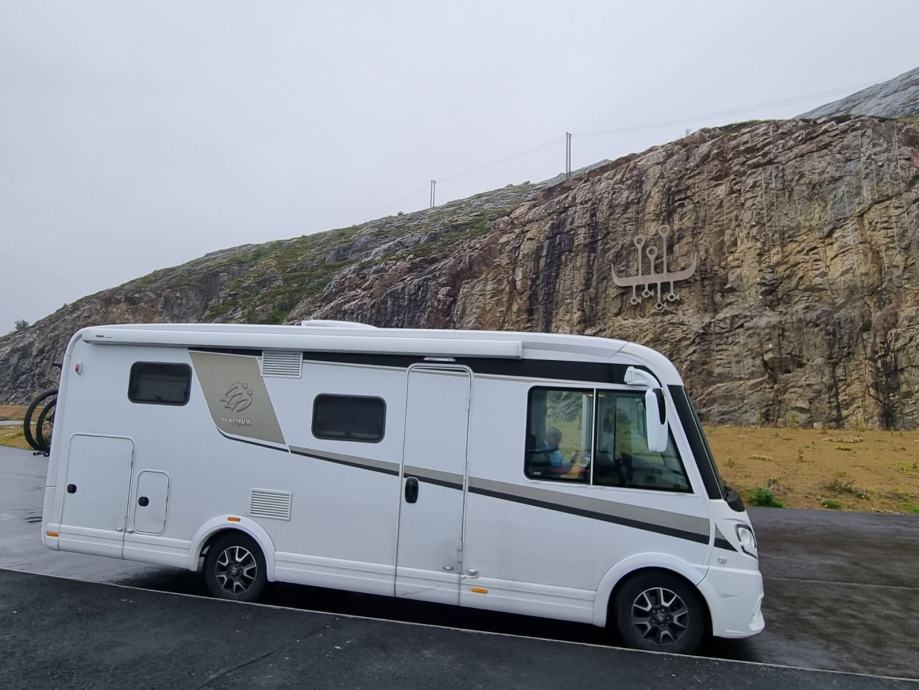 Prodam integrirani avtodom Knaus VAN I 650 MEG Platinum Selection