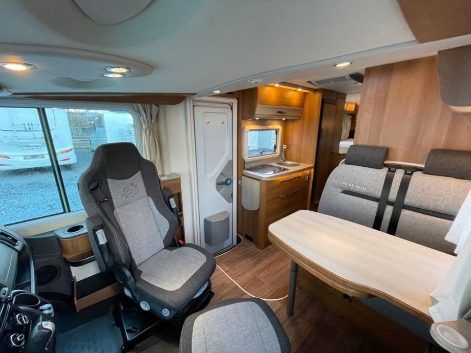 Prodam integrirani avtodom Knaus VAN I 650 MEG Platinum Selection