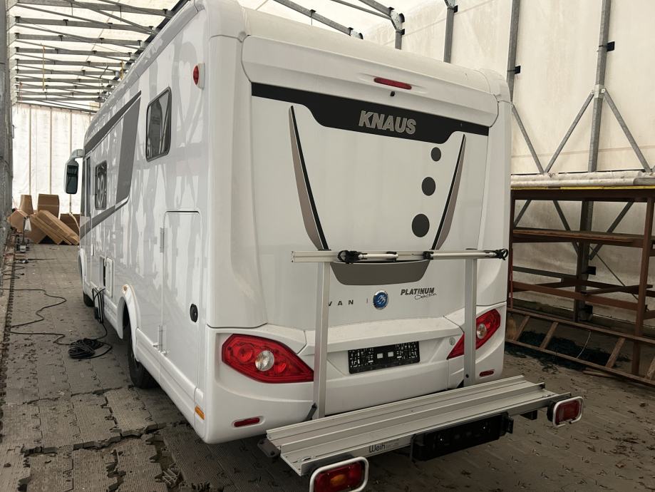 Prodam integrirani avtodom Knaus VAN I 650 MEG Platinum Selection