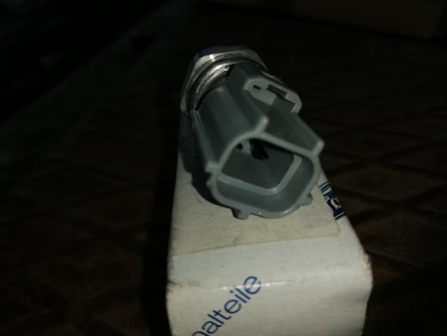1892398 ford senzor temperature