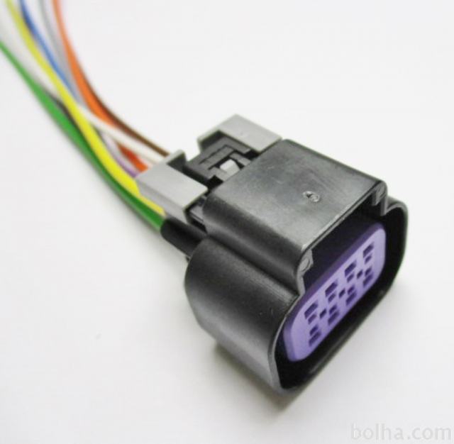 Konektorji električni razni avtomobilski vtikači