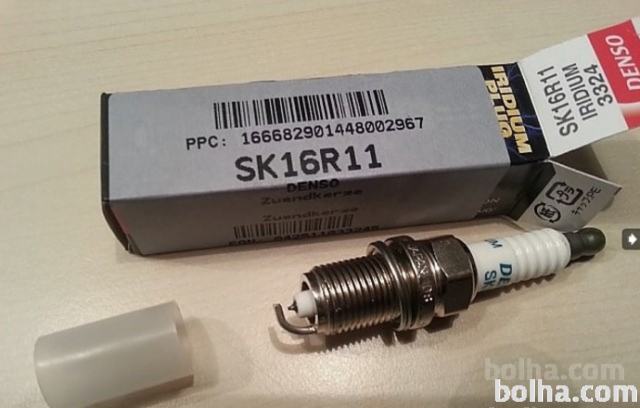 Nove vžigalne svečke DENSO SK16R11 - 4 kosi
