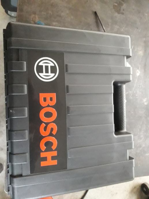 Prodam Bosch KTS 540
