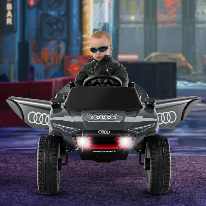 Audi električni avto, avto na akumulator, avto na daljinca za otroke
