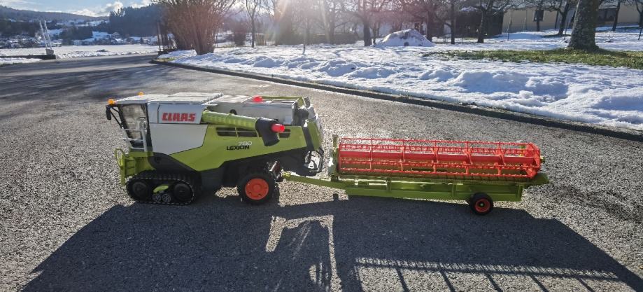 Bruder class lexion 780 kombajn (60)cm