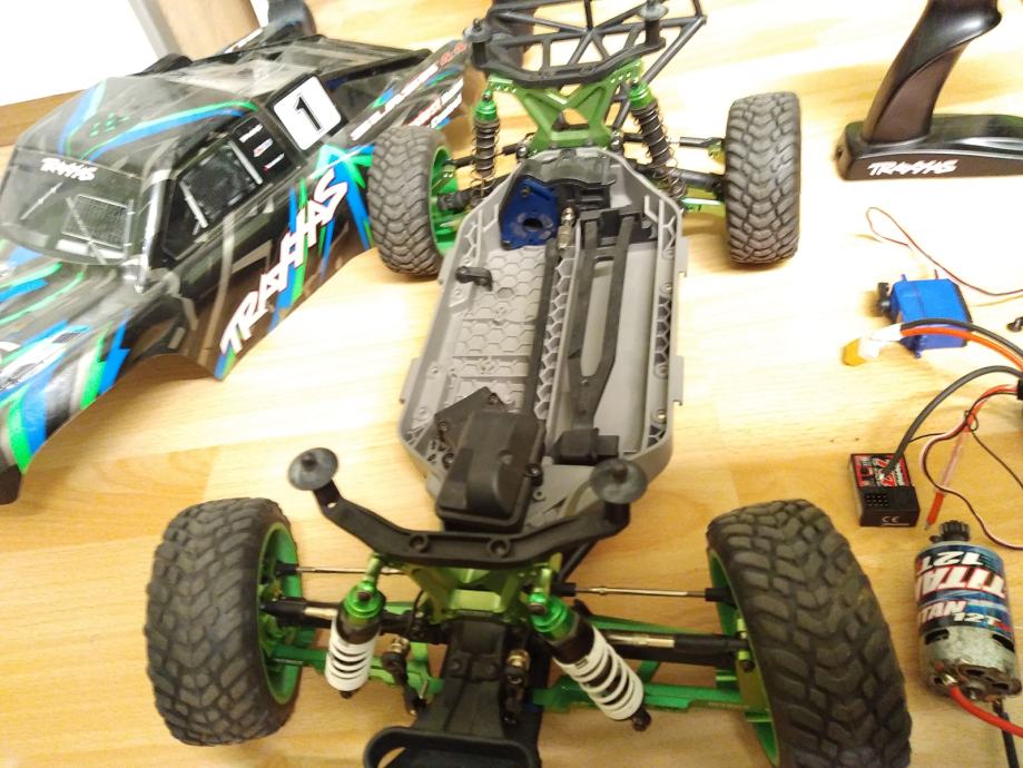 Traxxas Slash 4x4
