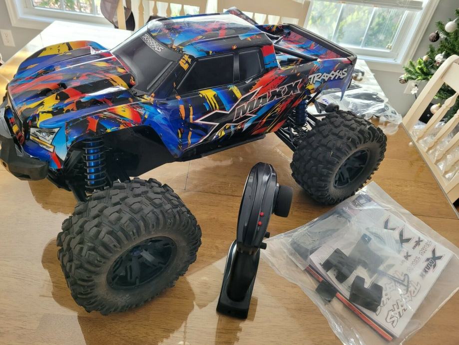 Traxxas X-Maxx 8S 4WD Brushless RTR Monster Truck Rock n Roll 2085X