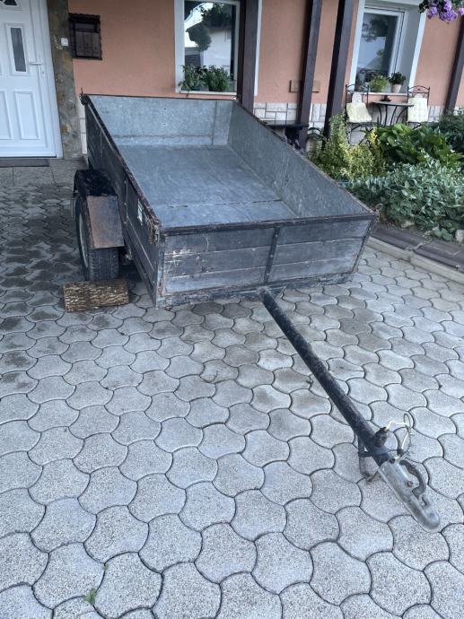 Lahki priklopnik