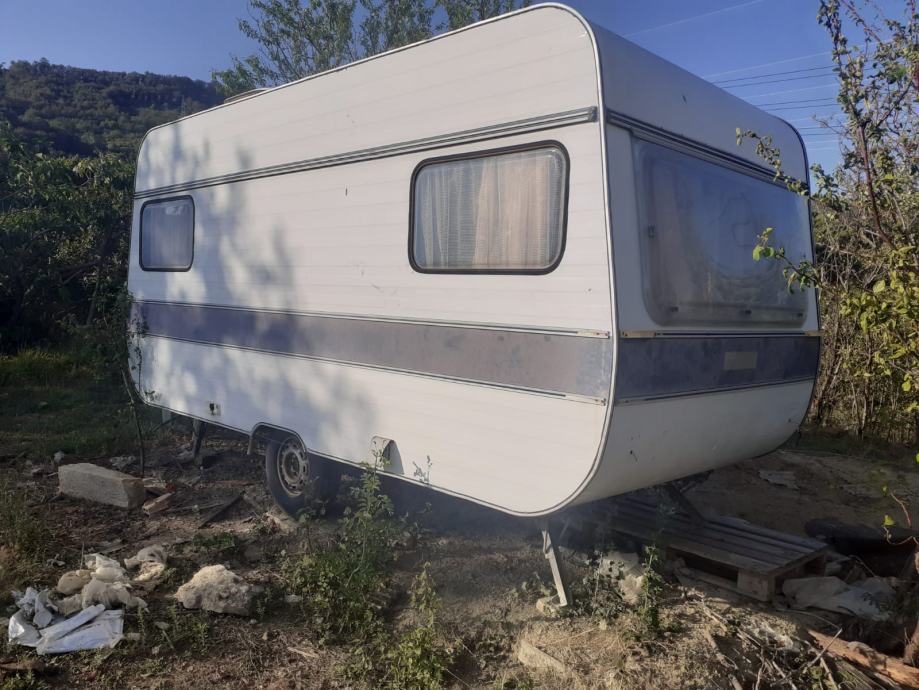Počitniška prikolica ADRIA 420 karavan