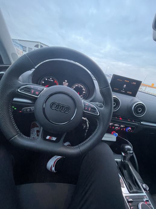 Audi volan