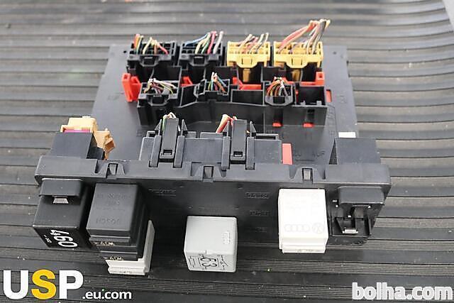 BCM BODY CONTROL MODUL VW GOLF 5 1K0937049S