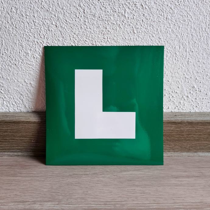 L tablica - magnetna