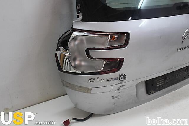 ZADNJA HAVBA VRATA s steklom - poškodovana CITROEN C4 PICASSO...