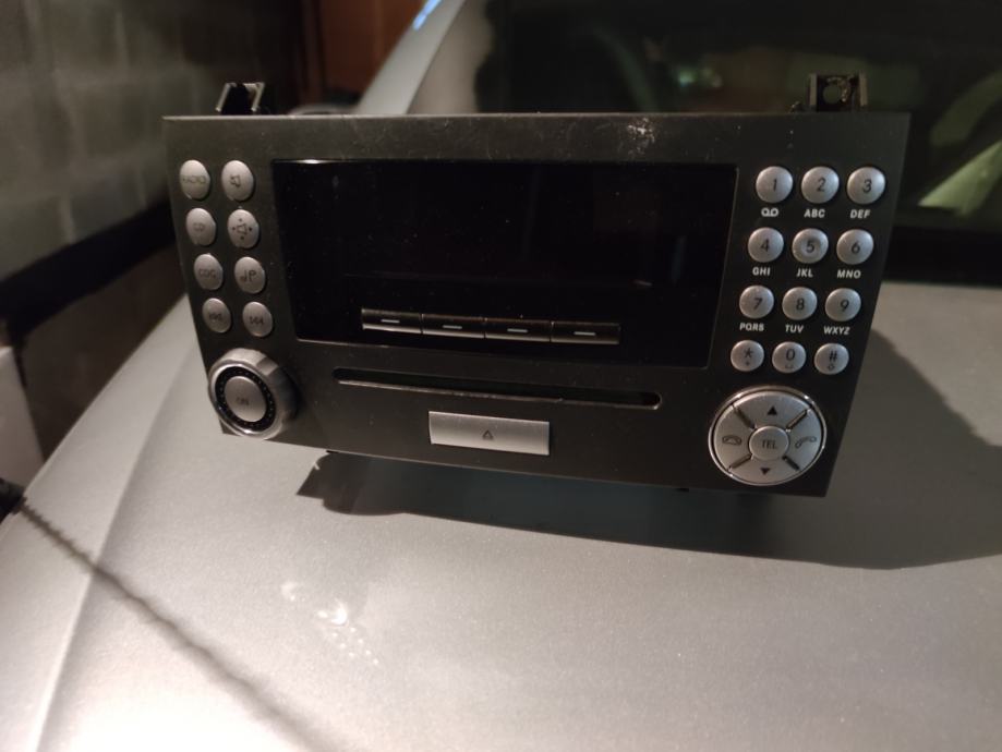 Original avtoradio Mercedes SLK R171 2006