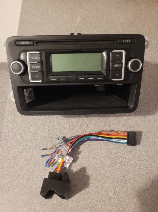 Originalni radio za Golf 6
