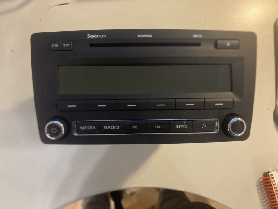 Original radio škoda octavia SWING
