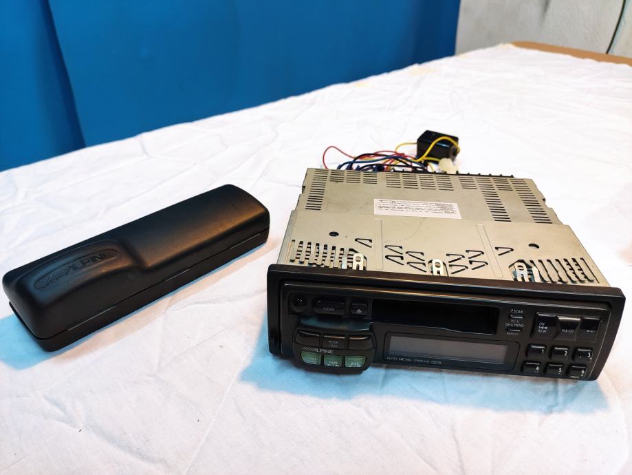 Alpine avtoradio 7513L
