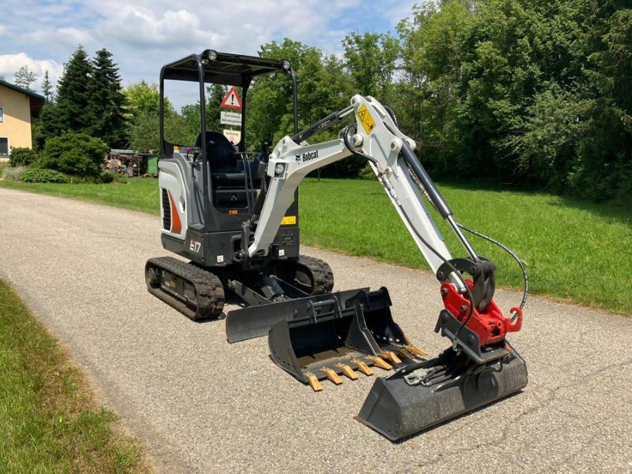 Bobcat E17 Mini Bager