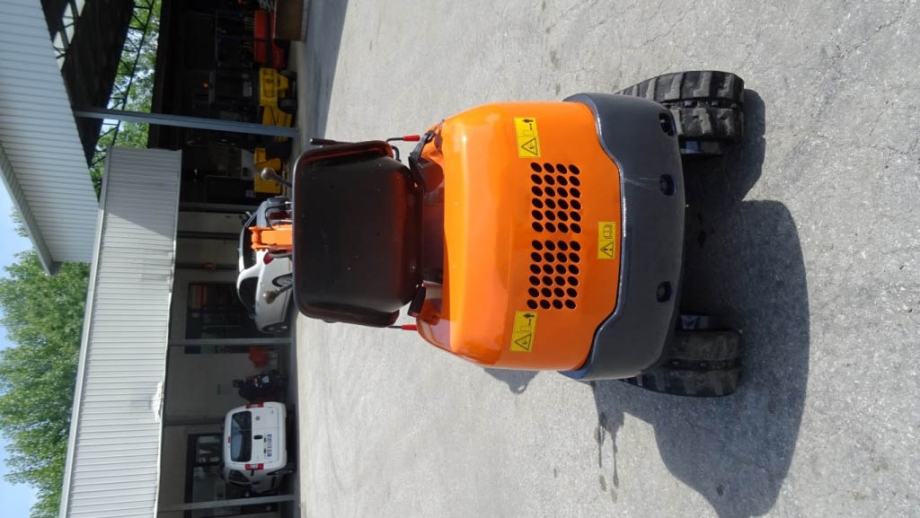 Hitachi EX8-2B Mini Bager