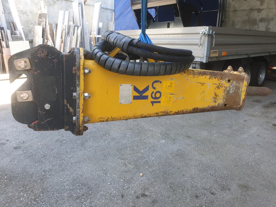 Kladivo atlas copco mini bager