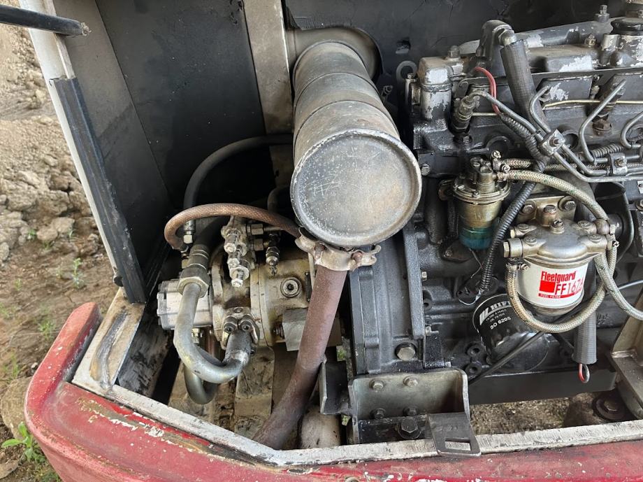 BAGER MELROE BOBCAT X335