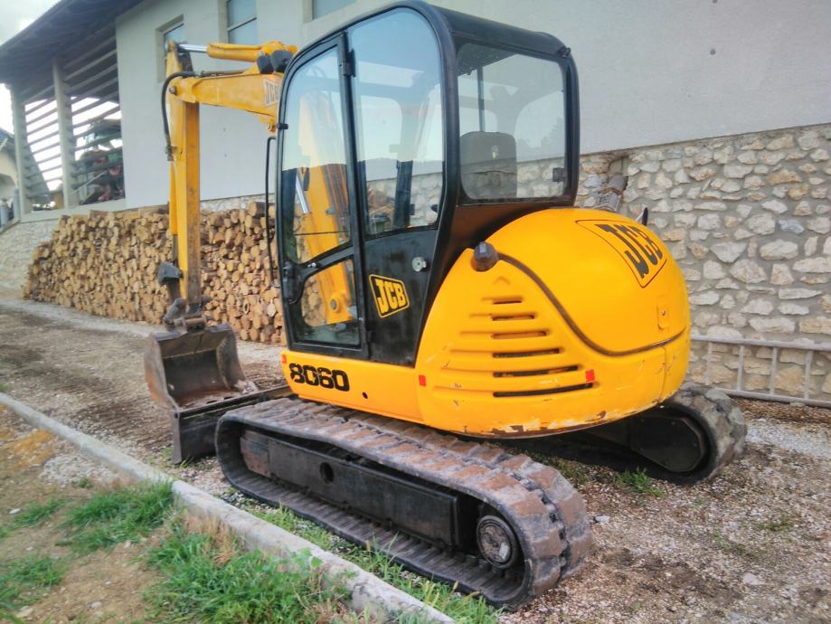 MINI BAGER JCB 8060