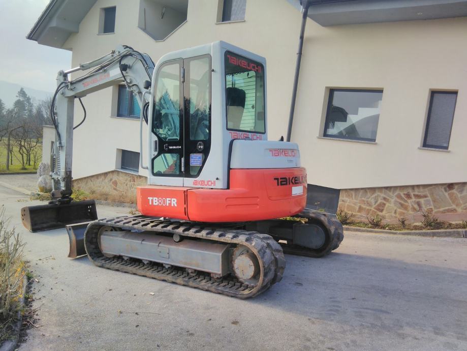 MINI BAGER TAKEUCHI TB 80 FR TEŽA 8000KG VIO IZVEDBA