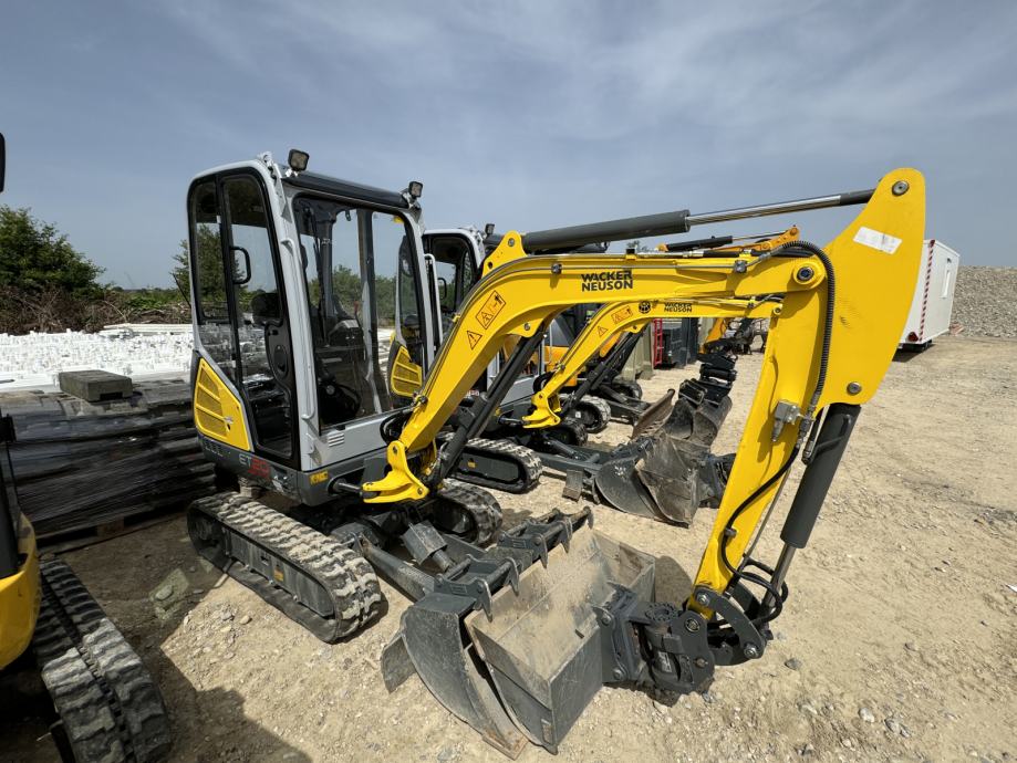 Wacker Neuson ET 20 VDS / 2.2t / Powertiltr / ODLIČNO OHRANJEN