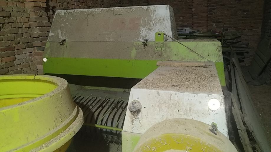 Balirka Claas Markant 65