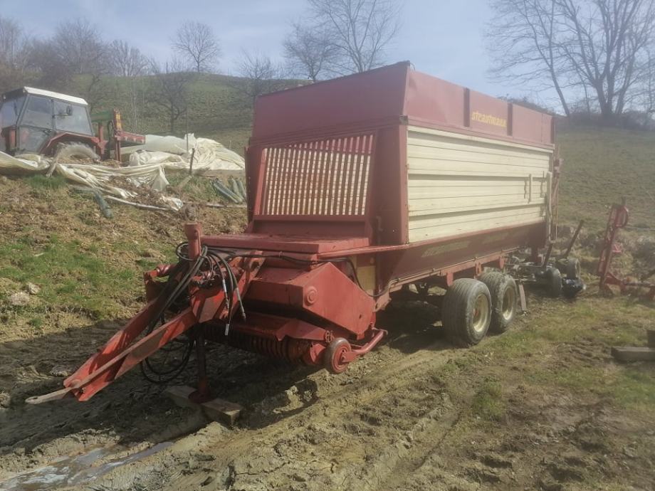 MOZNA RAZNA MENJAVA za stari traktor ali kmetijski stroj