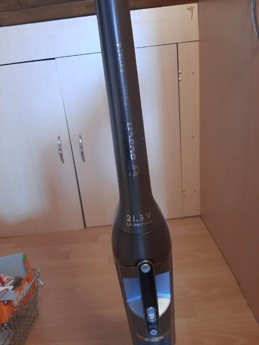 Bosch bat.sesalnik