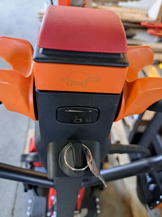 VIP LIFTER ELEKTRO PALETNI VILIČAR 1500 KG
