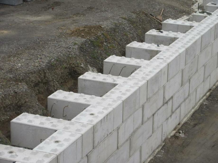 BETONSKE LEGO KOCKE - BETONSKI MONTAŽNI BLOKI