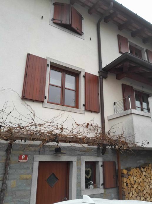 Okenski okvirji iz štokanega betona inf 041 832 326