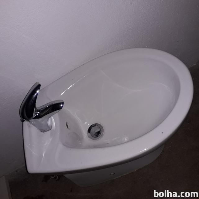 Bide, pipa, armatura, cevi