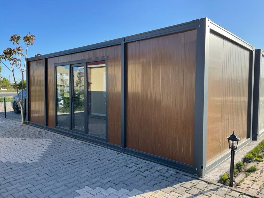 Bivalni Kontejner 600x300cm Lesen dekor.