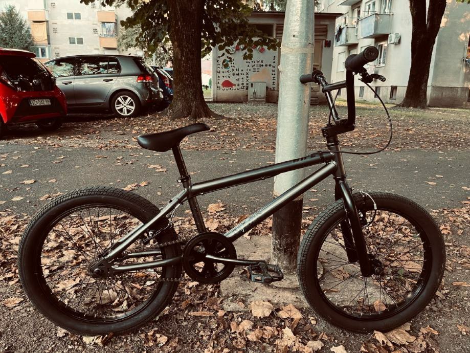 Decathlon Wipe 100 Bmx kolo