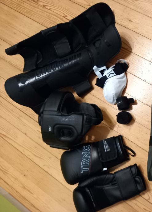 Kickbox in box oprema