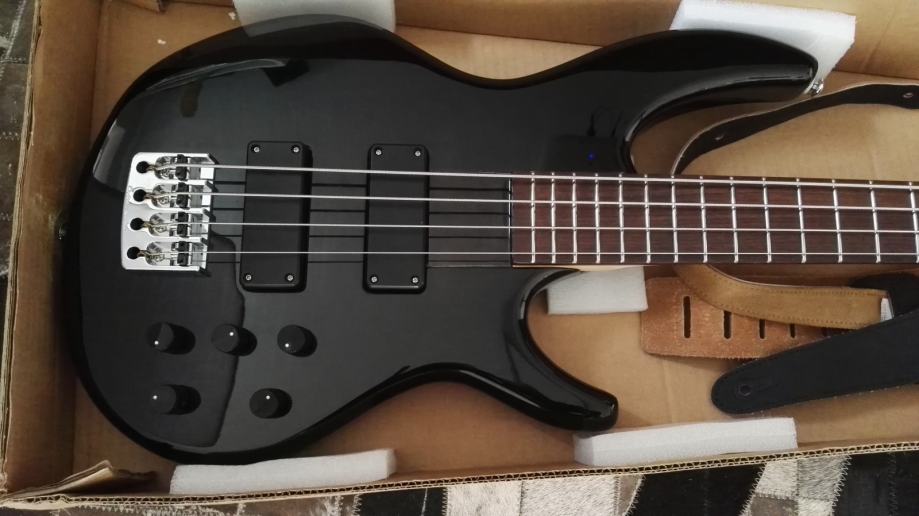 Bas kitara Overwater Aspiration Deluxe, kot nova